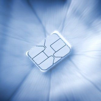 Introducing The Apple SIM: A SIM Card That Lets You Switch Between 3 ...