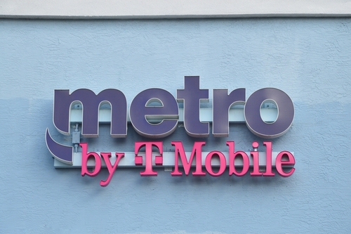 T-Mobile plans to shut down Metro by T-Mobile corporate-owned retail ...