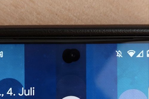 Google Pixel 6, Pixel 6 Pro users dealing with dead pixel problem | Wirefly